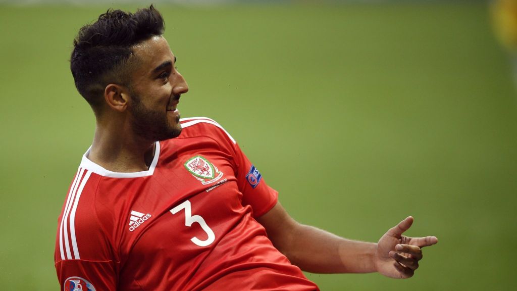 Euro 2016: Wales' Neil Taylor recalls last goal, in 2010 - BBC Sport