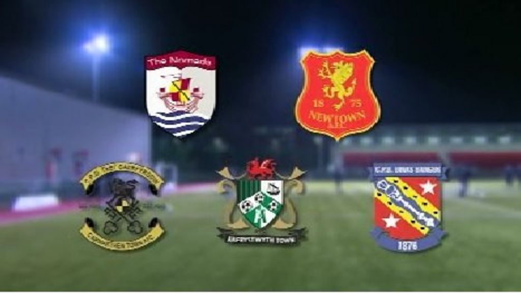 Welsh Premier League season reaches halfway point - BBC Sport