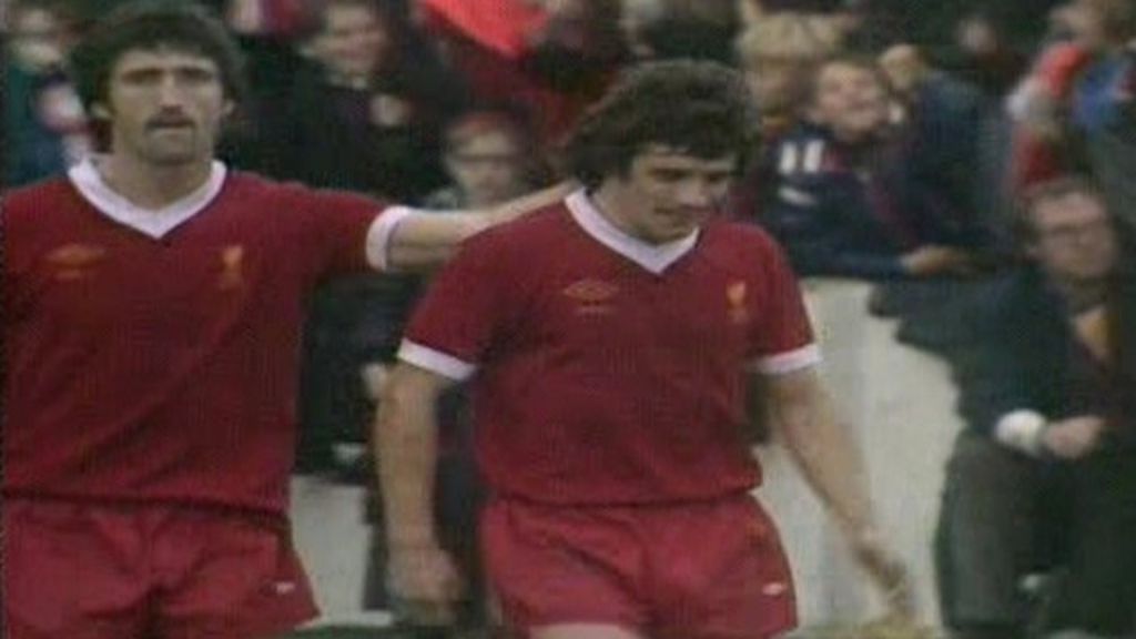 Archive: Crusaders lose 5-0 to Liverpool in the European Cup - BBC Sport