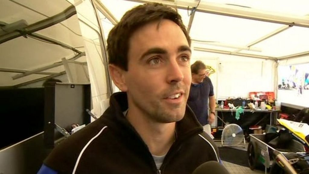 North West 200: Dan Cooper says he couldn't avoid Ryan Farquhar crash ...