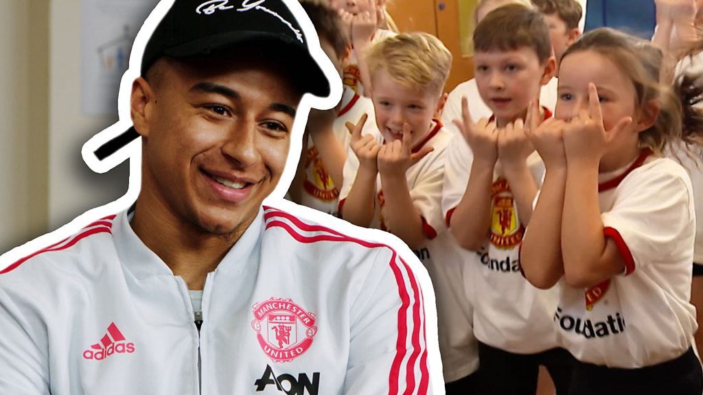 Manchester United: Jesse Lingard meets Dion Dublin at his old school ...
