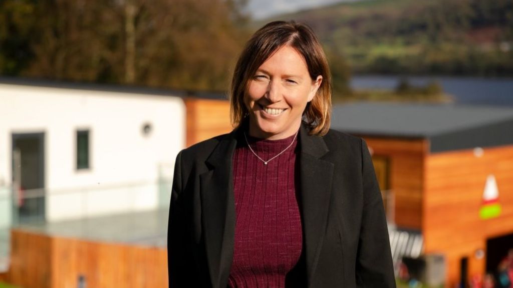 Swydd pennaeth gwersyll Llan-llyn 'wedi apelio'n syth' - BBC Cymru Fyw