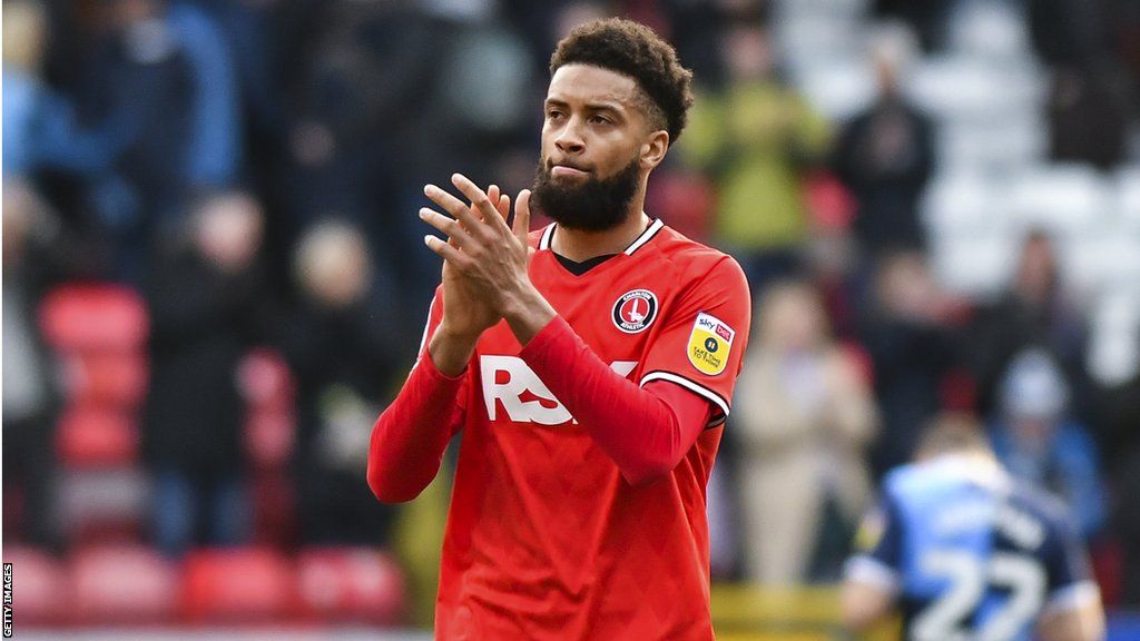 Michael Hector: Charlton Athletic defender extends contract - BBC Sport
