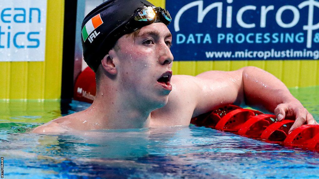 Daniel Wiffen: Armagh swimmer smashes European short course 800m freestyle record - BBC Sport