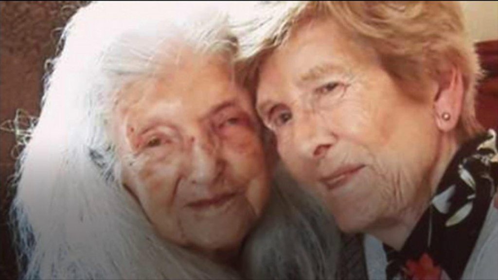 Irish woman Eileen Macken finally meets 103-year-old mum - BBC News