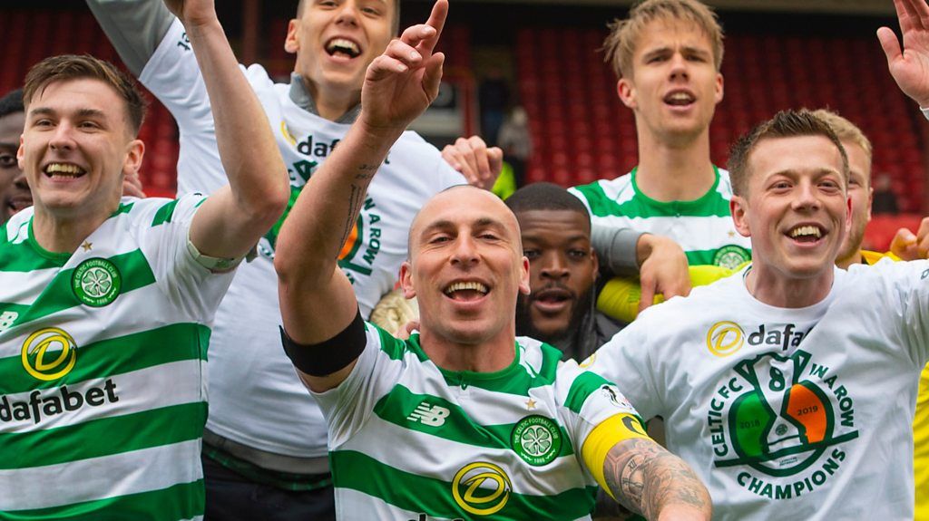 Watch: Celtic players and staff celebrate eighth successive title with ...