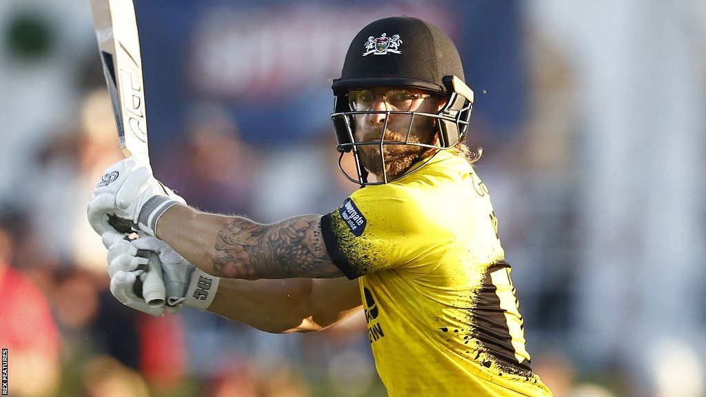 Chris Dent: Gloucestershire batter extends contract to 2026 - BBC Sport