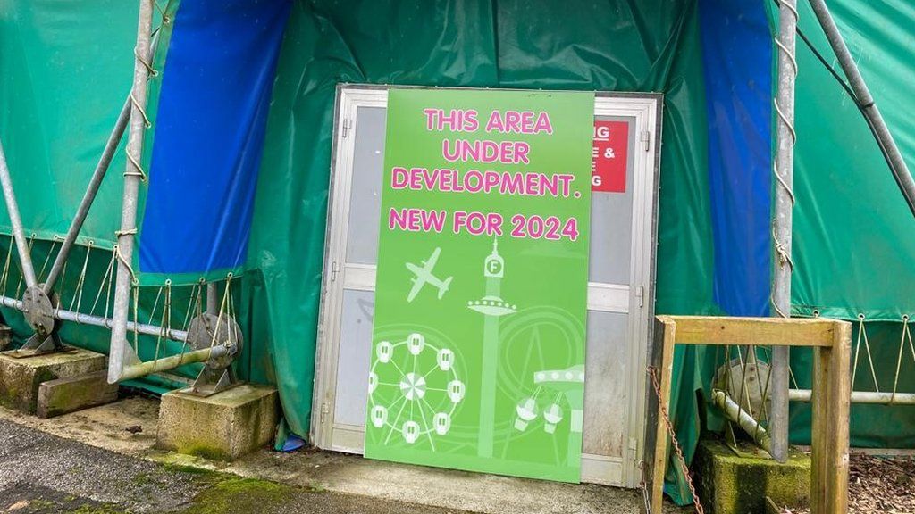 Flambards theme park in Helston announces closure of some rides - BBC News