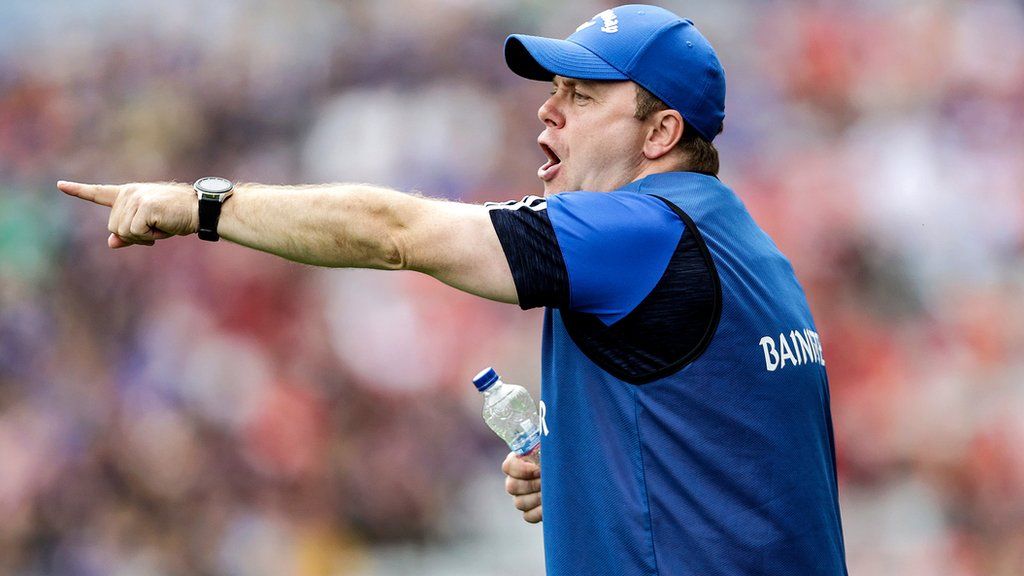 Mickey Graham: Cavan GAA senior football manager steps down - BBC Sport