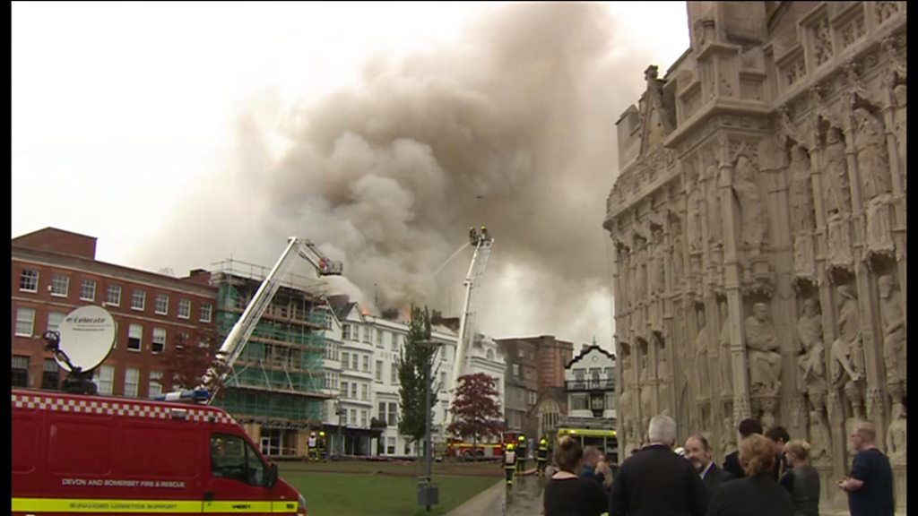 Exeter waste firm fire tackled by 20 fire crews - BBC News