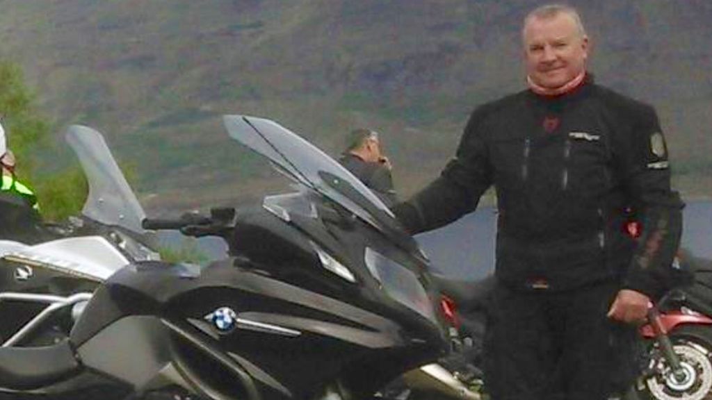 Tribute to A77 crash victim Jim Harvey of Prestwick - BBC News