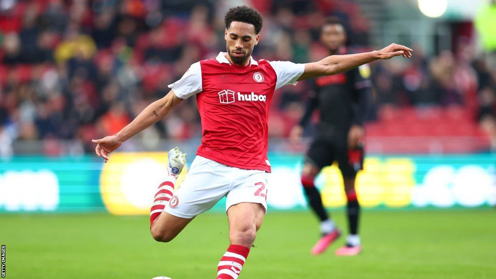 Zak Vyner: Bristol City defender 'super happy' to sign new three-year ...