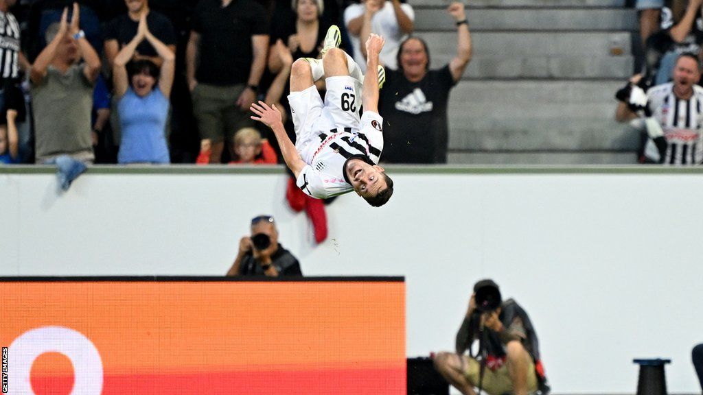 LASK 1-3 Liverpool: Nunez, Diaz and Salah score as Reds come from ...