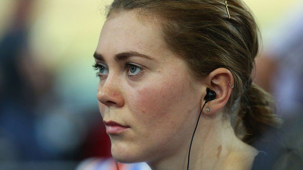 Mark Cavendish wins second stage to lead the Tour of Croatia - BBC Sport