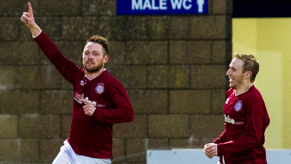 Scottish Cup 2016: Linlithgow Rose's Barcelona moment - BBC Sport