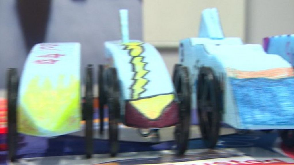 Kids try to build the fastest foam car - BBC Newsround
