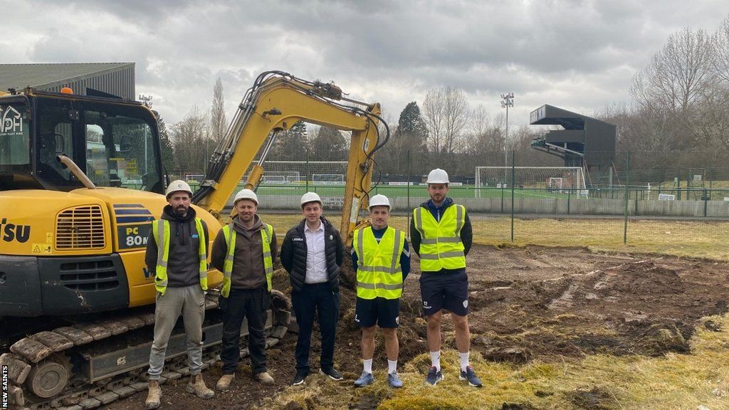 New Saints: Cymru Premier leaders redeveloping Park Hall ground - BBC Sport