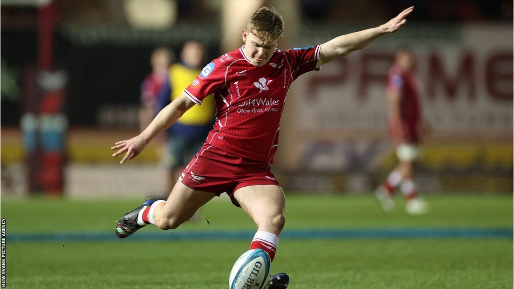 United Rugby Championship: Scarlets 37-28 Bulls - Impressive hosts win ...