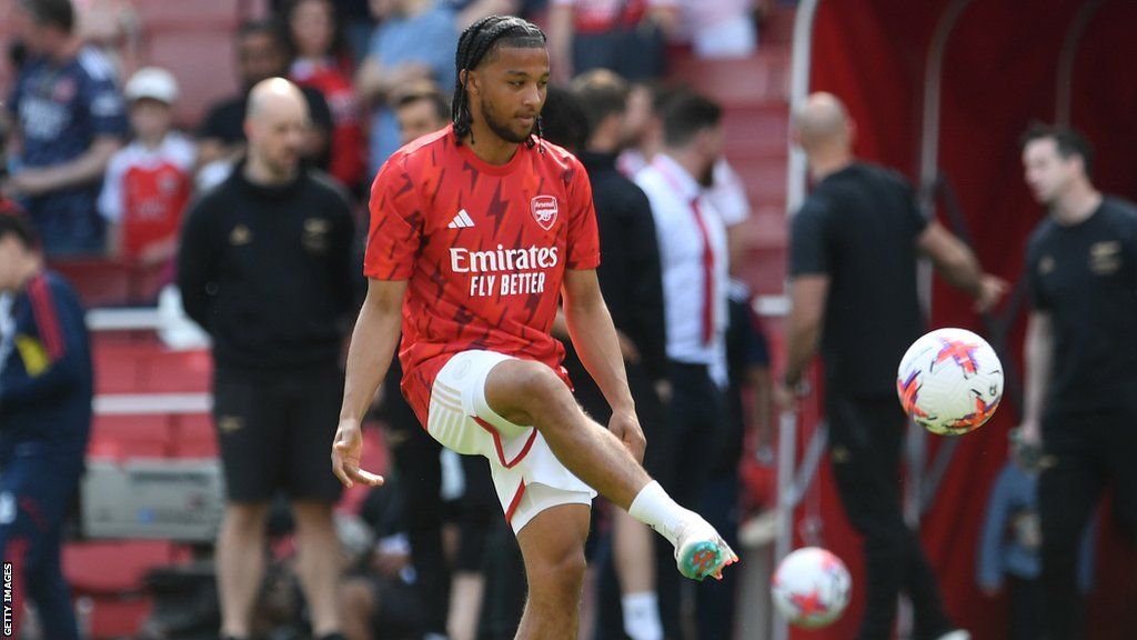 Mauro Bandeira: Arsenal midfielder joins Colchester United on season ...