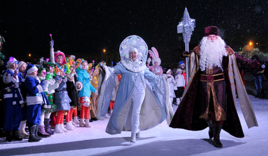 Russia's Grandfather Frost faces nursery freeze - BBC News