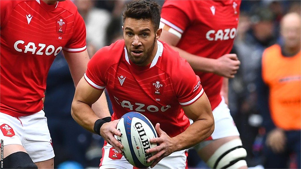 Rhys Webb: Biarritz confirm signing of former Wales scrum-half - BBC Sport