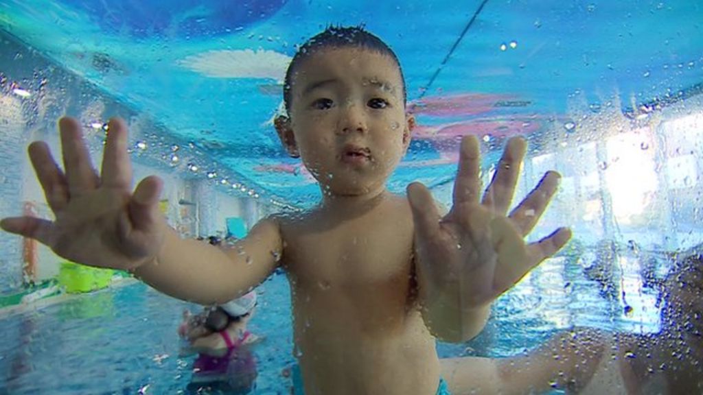 Chinese kids look forward to brothers and sisters - BBC Newsround