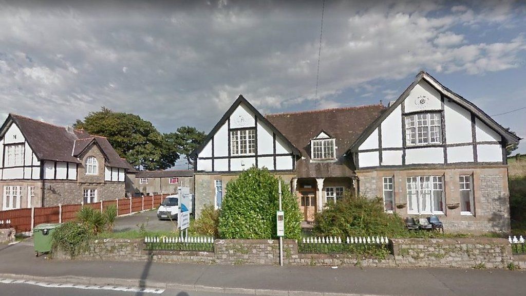 Cartref Bontnewydd yn agor ar ei newydd wedd - BBC Cymru Fyw