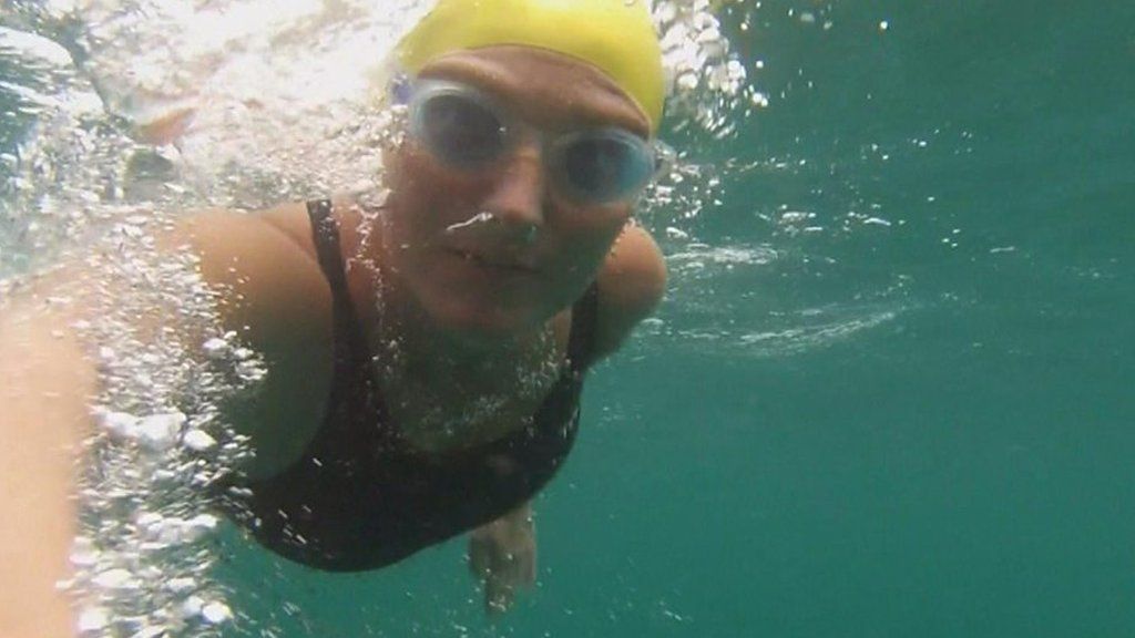 Beth French abandons Ocean's Seven record challenge - BBC News