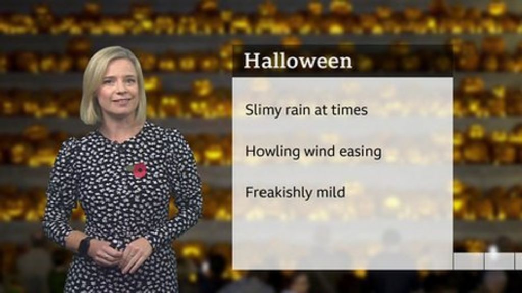 Halloween: Will the weather be a trick or a treat? - BBC Weather