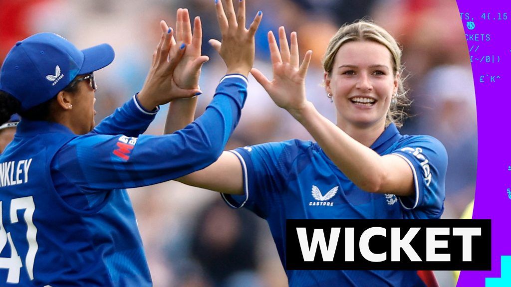 Women's Ashes: Australia's Phoebe Litchfield dismissed lbw by England's ...
