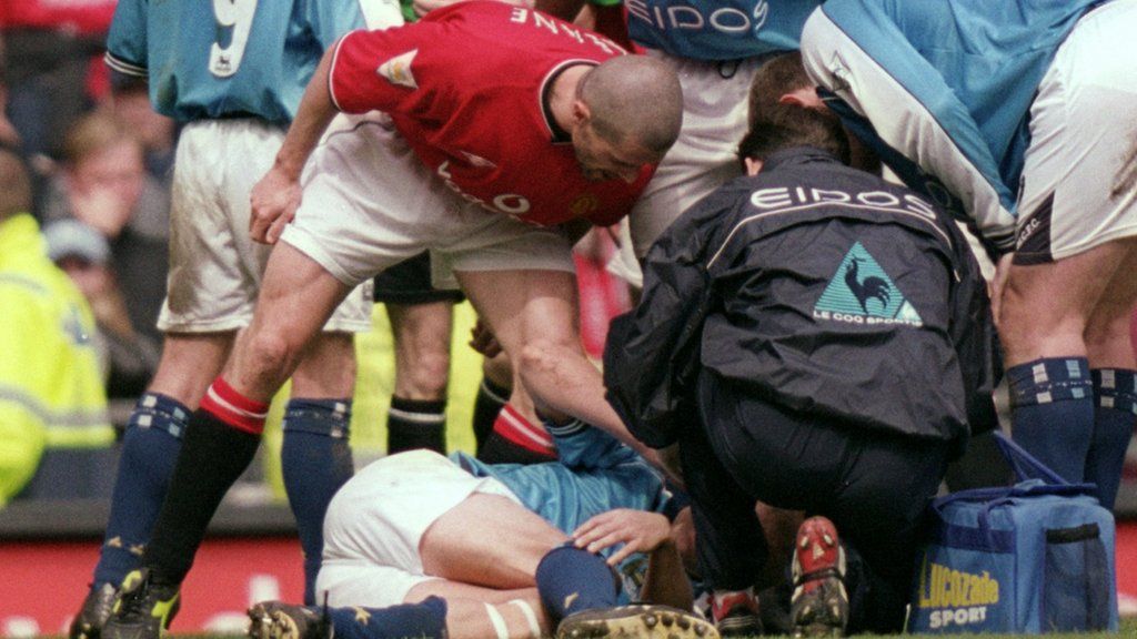 Manchester derby: Famous Man Utd v Man City moments in Premier League ...
