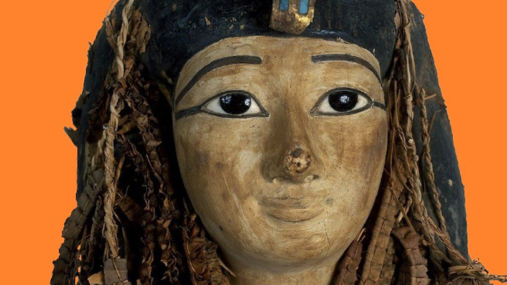 Ancient Egypt: Mummies with golden tongues discovered in country - BBC ...