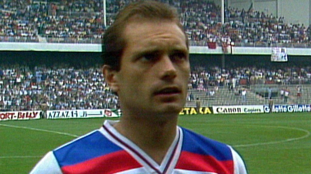 Ray Wilkins: Football pays tribute to a 'genuinely lovely man' - BBC Sport