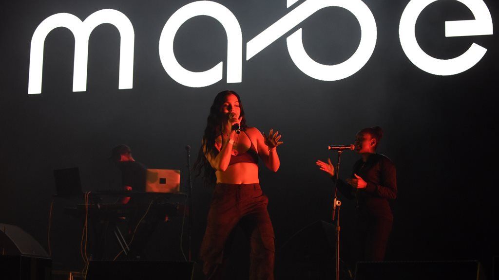 Mabel: 'I wrote a hit song on my way to the gym' - BBC News