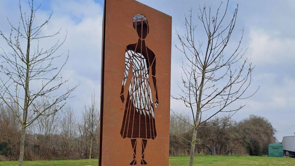 Rotherwas Angel sculpture finds permanent home in Herefordshire - BBC News