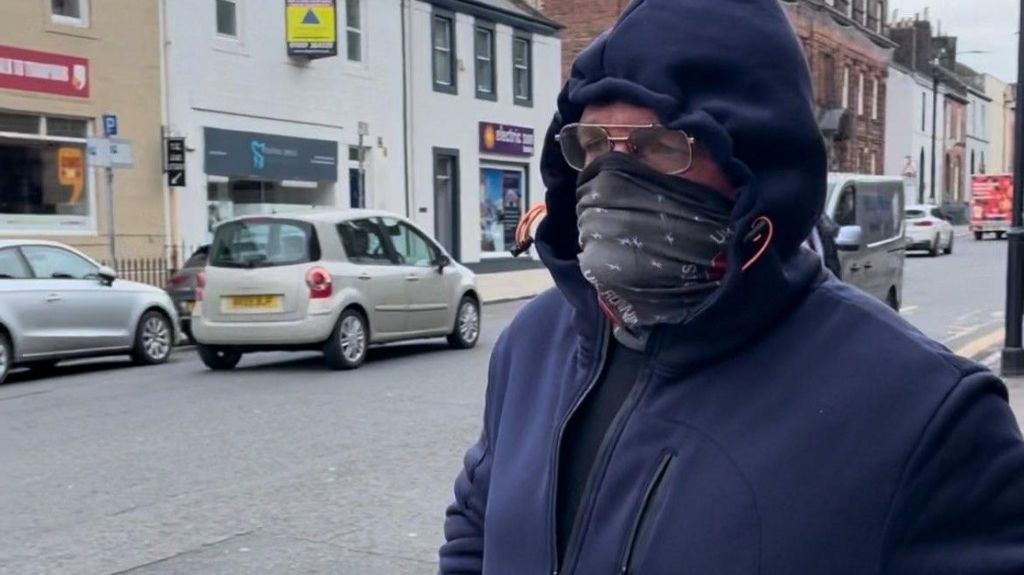 Man stole donations from Lockerbie bombing memorial - BBC News