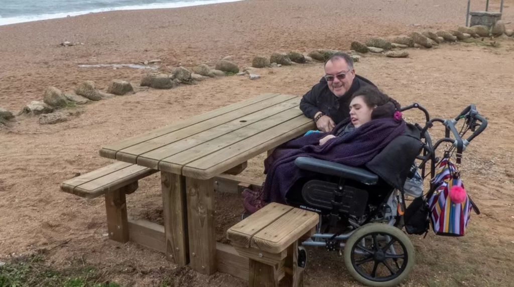 Fundraiser to replace Hive Beach benches after Storm Ciaran hits target ...