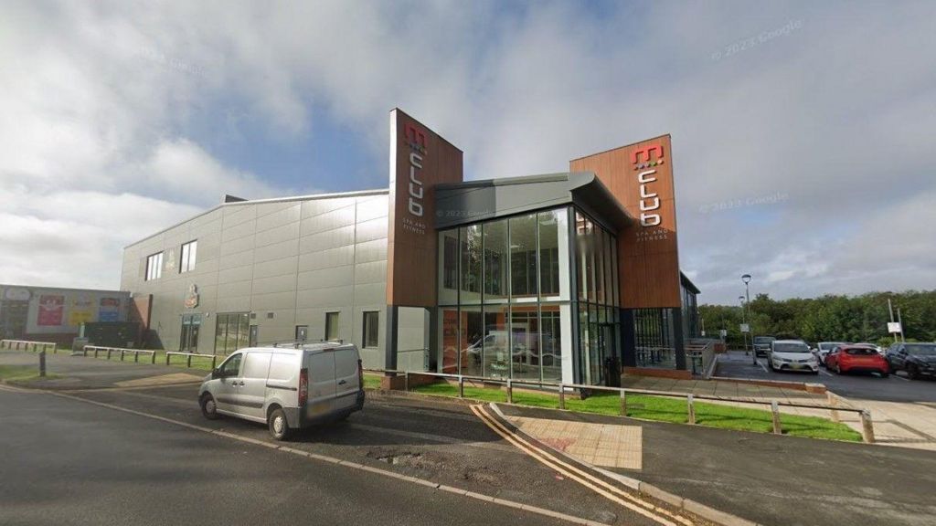 People treated after suspected chemical incident at gym - BBC News