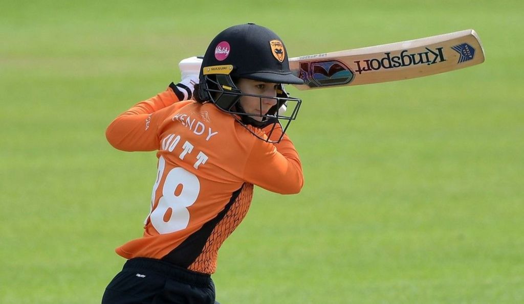 Charlotte Edwards Cup: Heather Graham leads Blaze to sixth straight win ...
