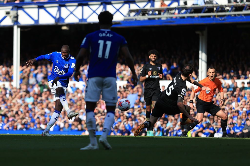 Everton Abdoulaye Doucoures Goal Against Bournemouth Bbc Sport