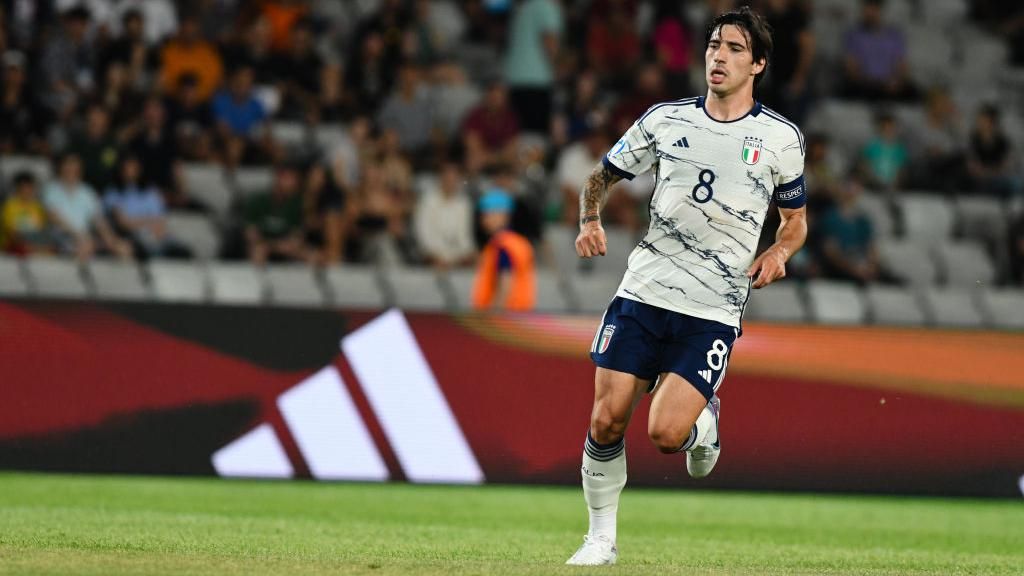 'Tonali will transform Newcastle like Bergkamp at Arsenal' - BBC Sport