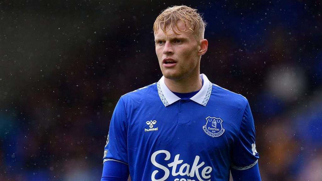 Everton: Will the young lads will get a chance this season? - BBC Sport
