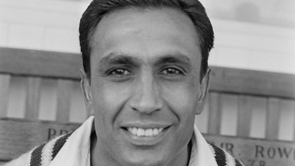 Billy Ibadulla: Warwickshire & Pakistan all-rounder dies, aged 88 - BBC ...