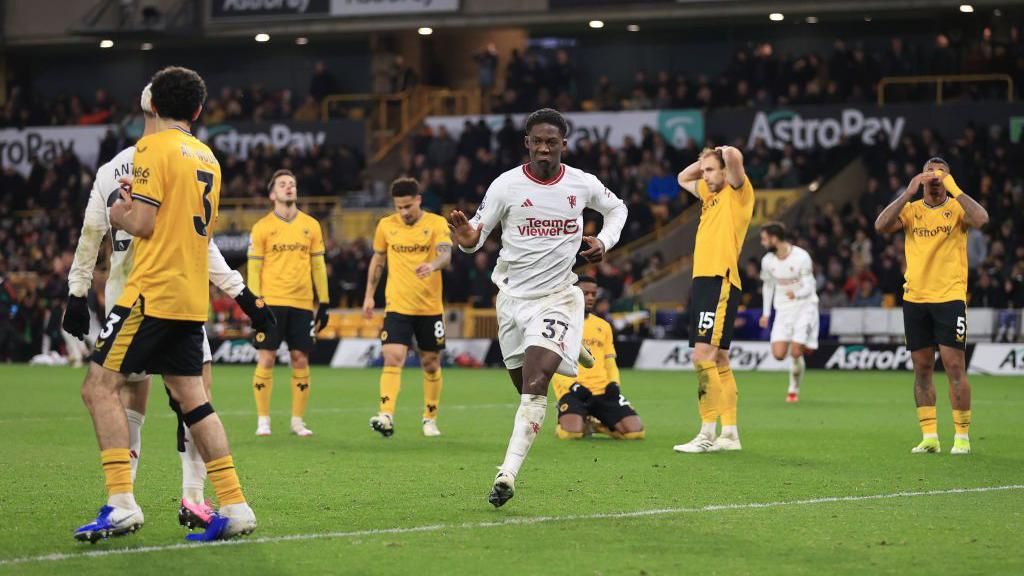 'A proper Premier League classic' - BBC Sport