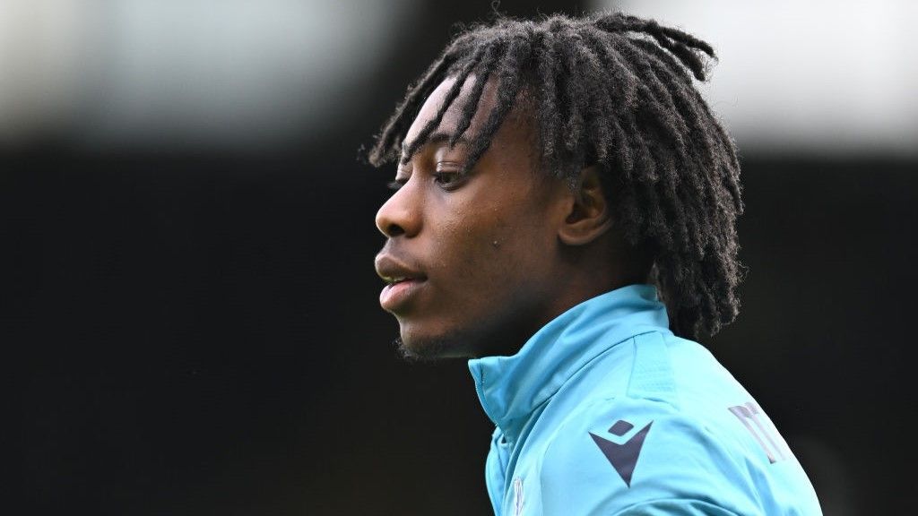 Crystal Palace: Adaramola moving closer to loan move - BBC Sport