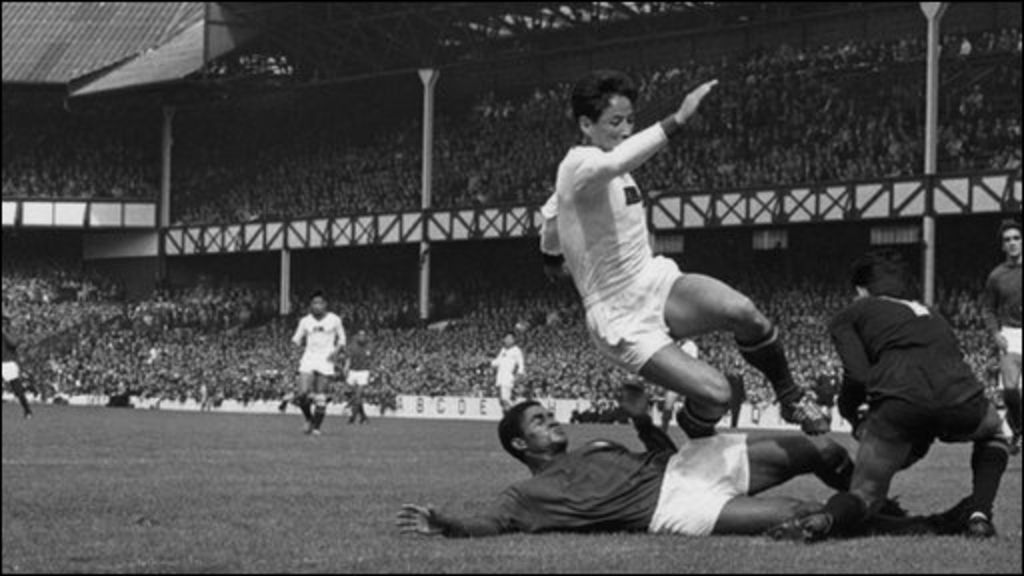 Eusebio scores four for Portugal in 1966 World Cup - BBC Sport