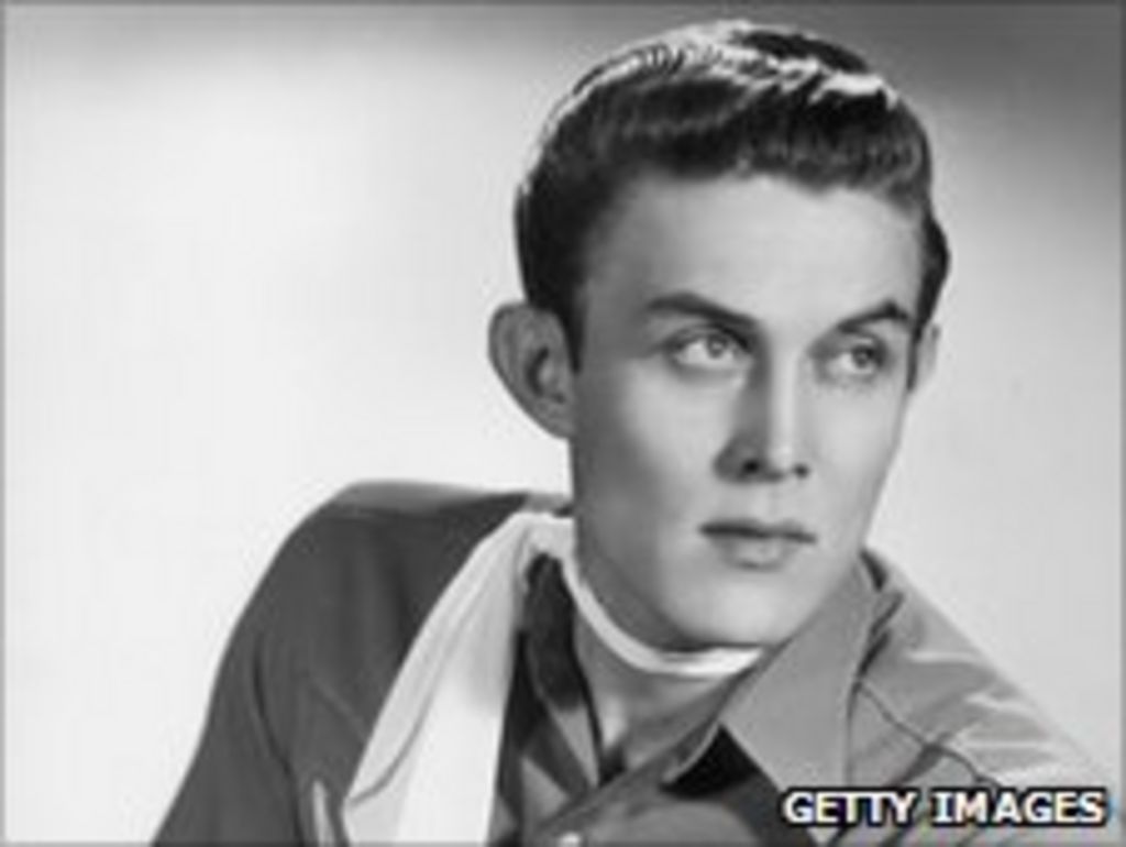 Big Bad John singer Jimmy Dean dies at 81 - BBC News