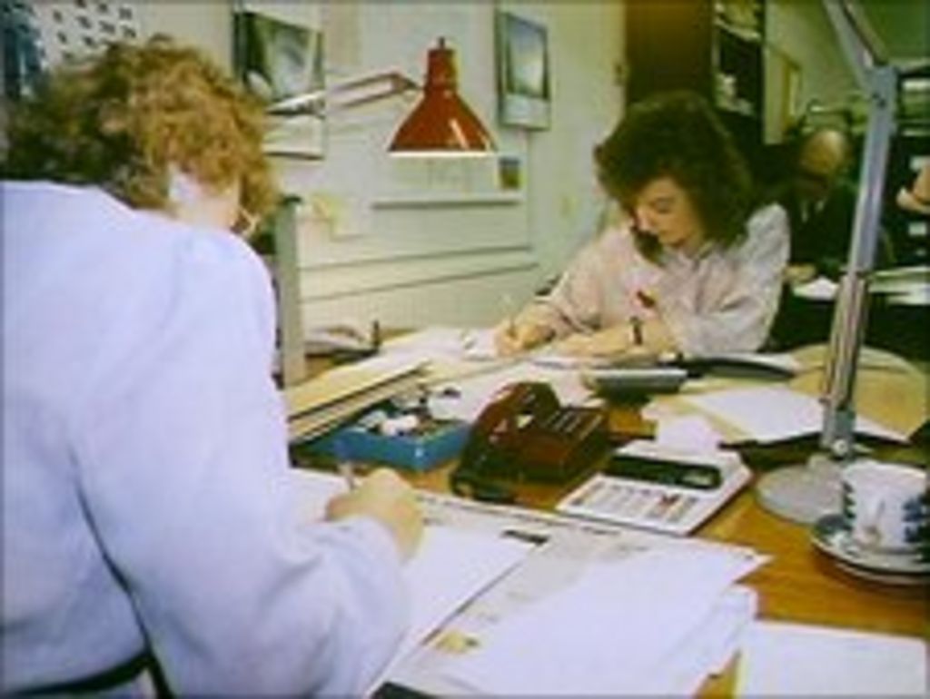 Working in the 80s - BBC News