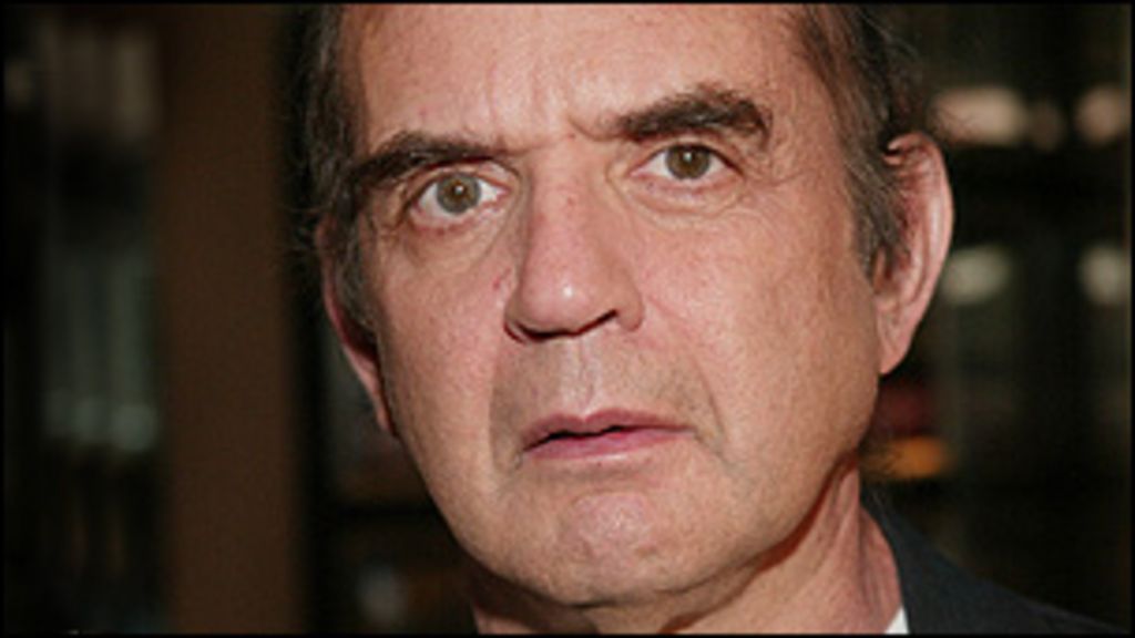 Cult American Splendor comic author Harvey Pekar dies - BBC News