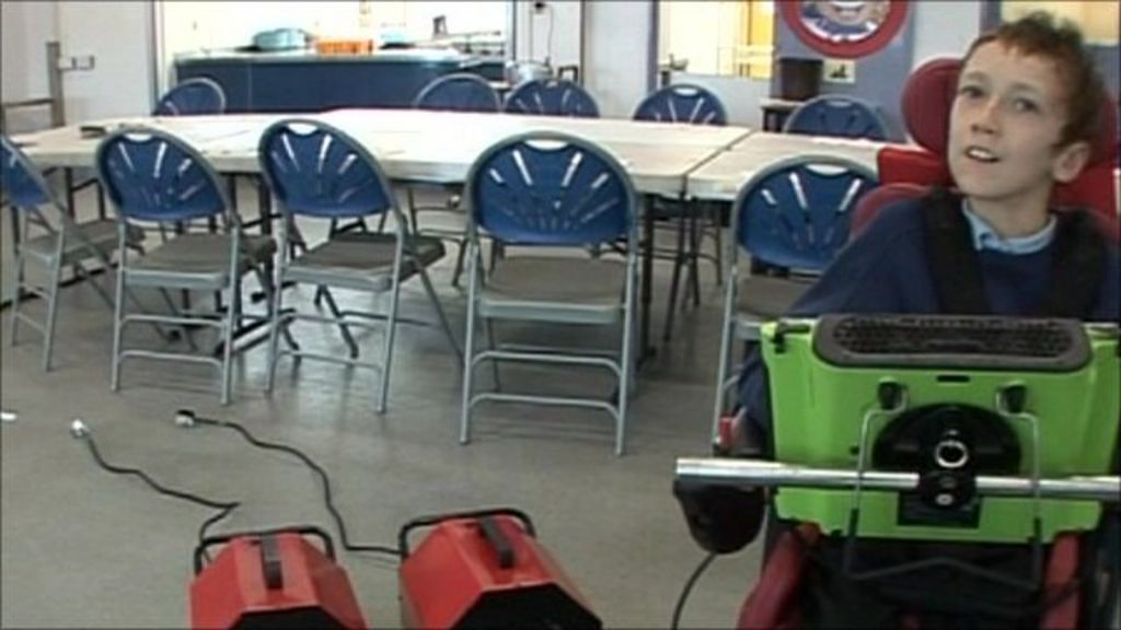 No money to rebuild Blackpool special needs school - BBC News